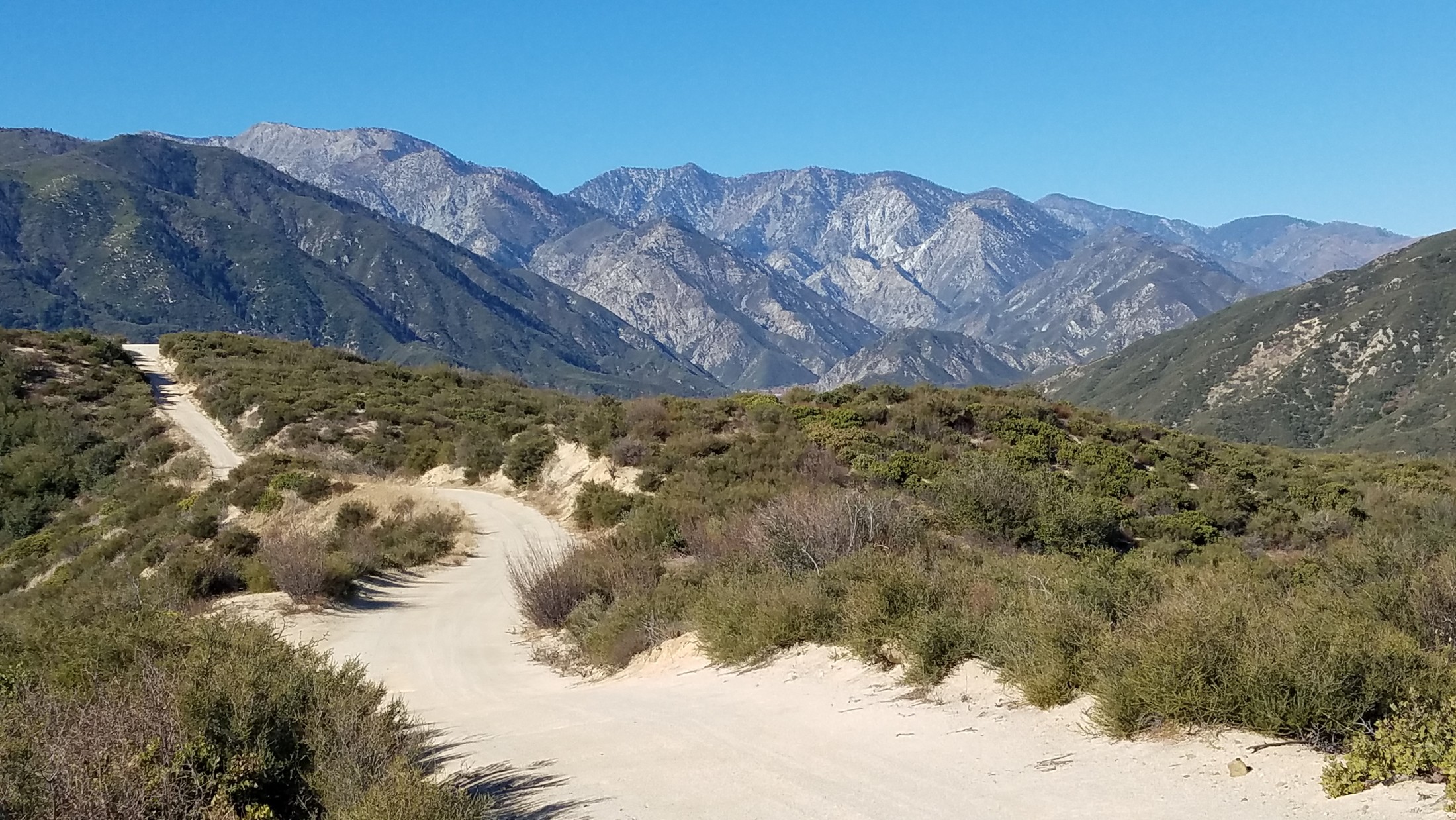 1N32 - Edison Road, California | GPS Map, Photos & Reviews