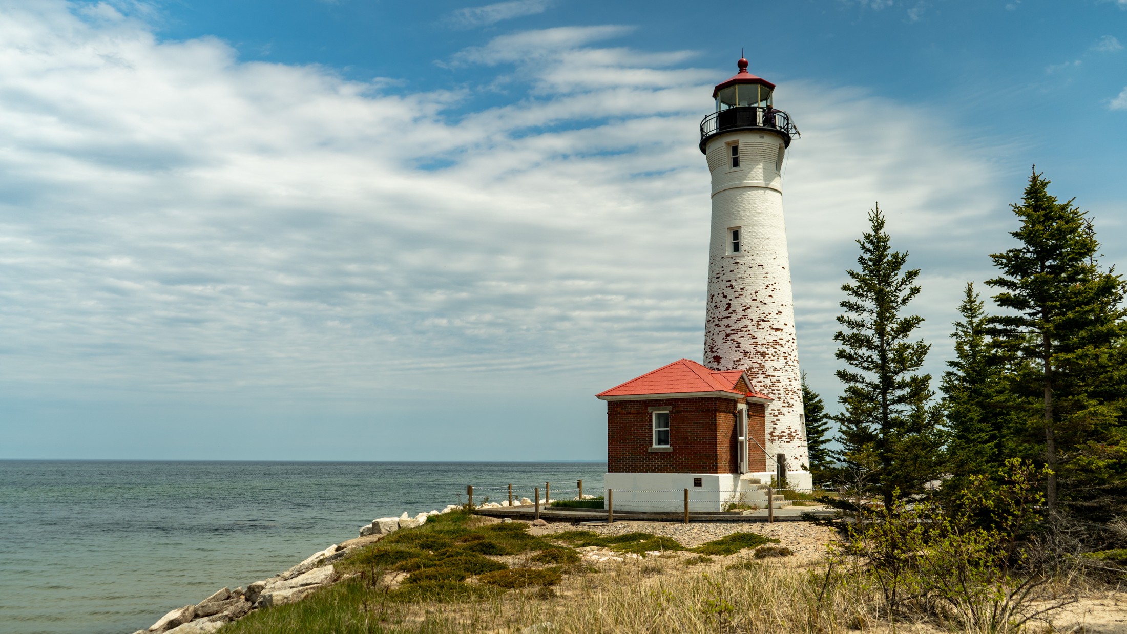 Crisp Point Lighthouse, Michigan | GPS Map, Photos & Reviews