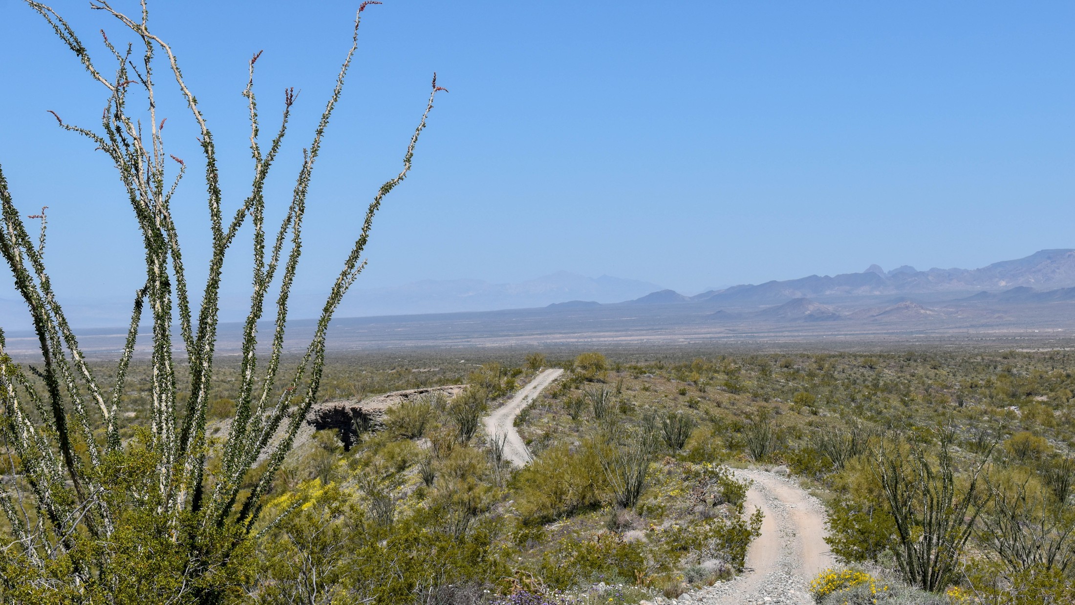 Northern Foothills of the Mohave Mountains, Arizona | Offroad Trail ...